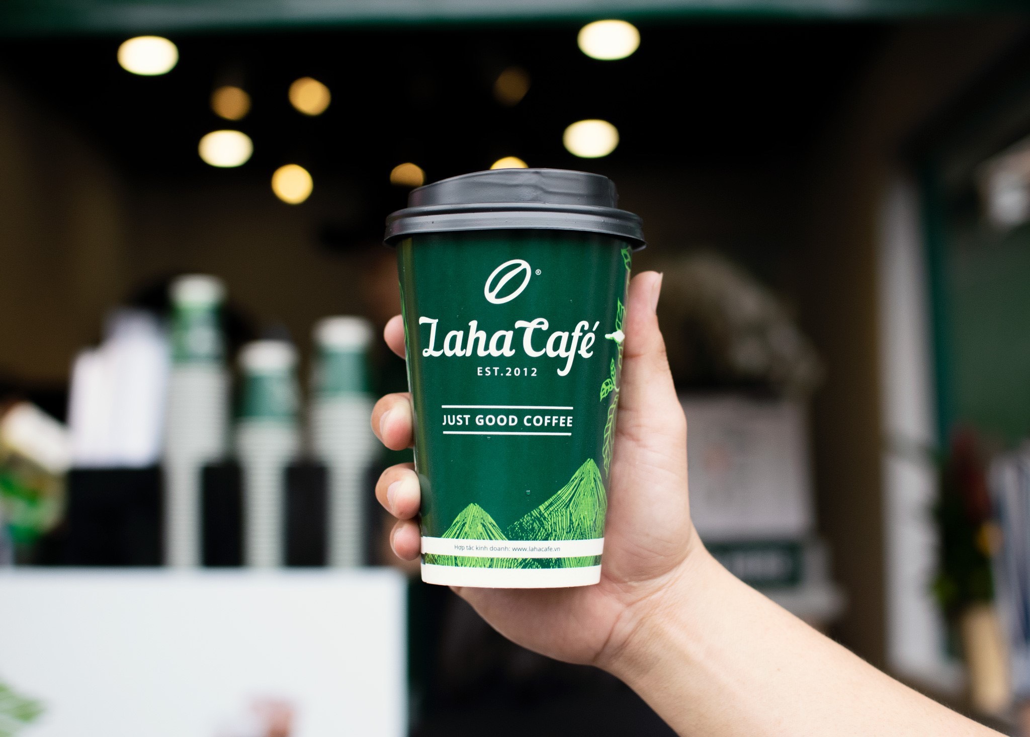 Laha Cafe- Phổ Quang - Phổ Quang | Khuyến mãi, ưu đãi, đánh giá từ MoMo