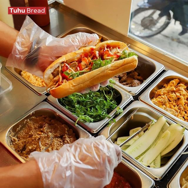 Bánh Mì Tuhu Bread - Hoàng Văn Thái