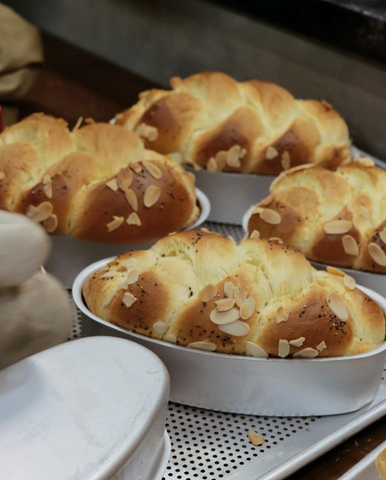 Apron & Dough - Nguyễn Đình Chiểu | Khuyến mãi, ưu đãi, đánh giá từ MoMo